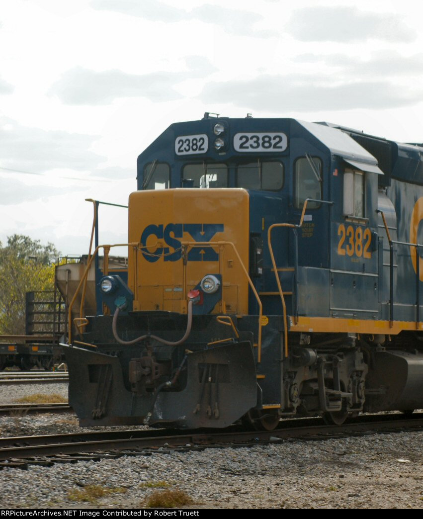 Mother and Slug Set CSX 6982 and 2382 Wildwood FL